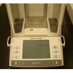 Mettler AX205 AX-205DR Analytical Semi Micro Balance Delta Range