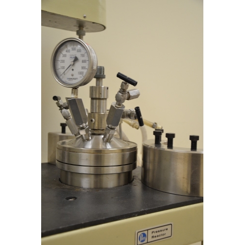 2 Gallon 4552 Hastelloy C2000 Parr Reactor with 4843 Temperature Control