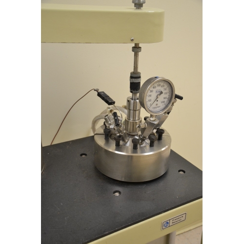 2 Gallon 4552 Hastelloy C2000 Parr Reactor with 4843 Temperature Control